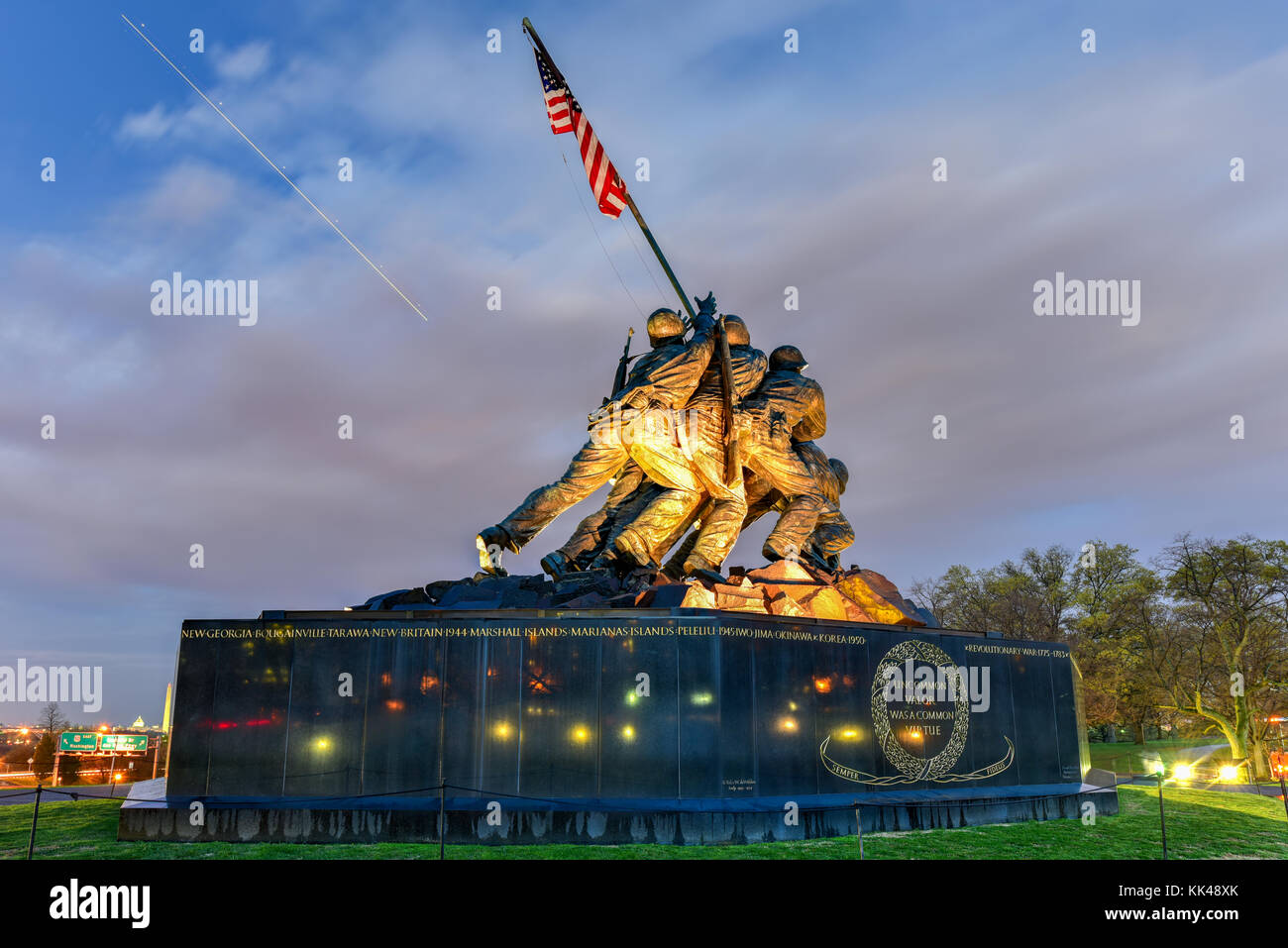The United States Marine Corps War Memorial depicting the flag raising ...
