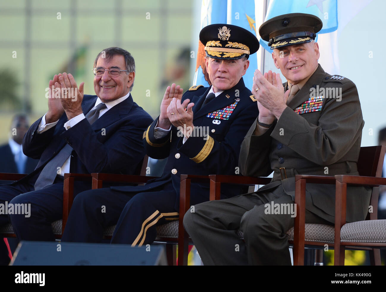 Army gen martin dempsey hi-res stock photography and images - Alamy
