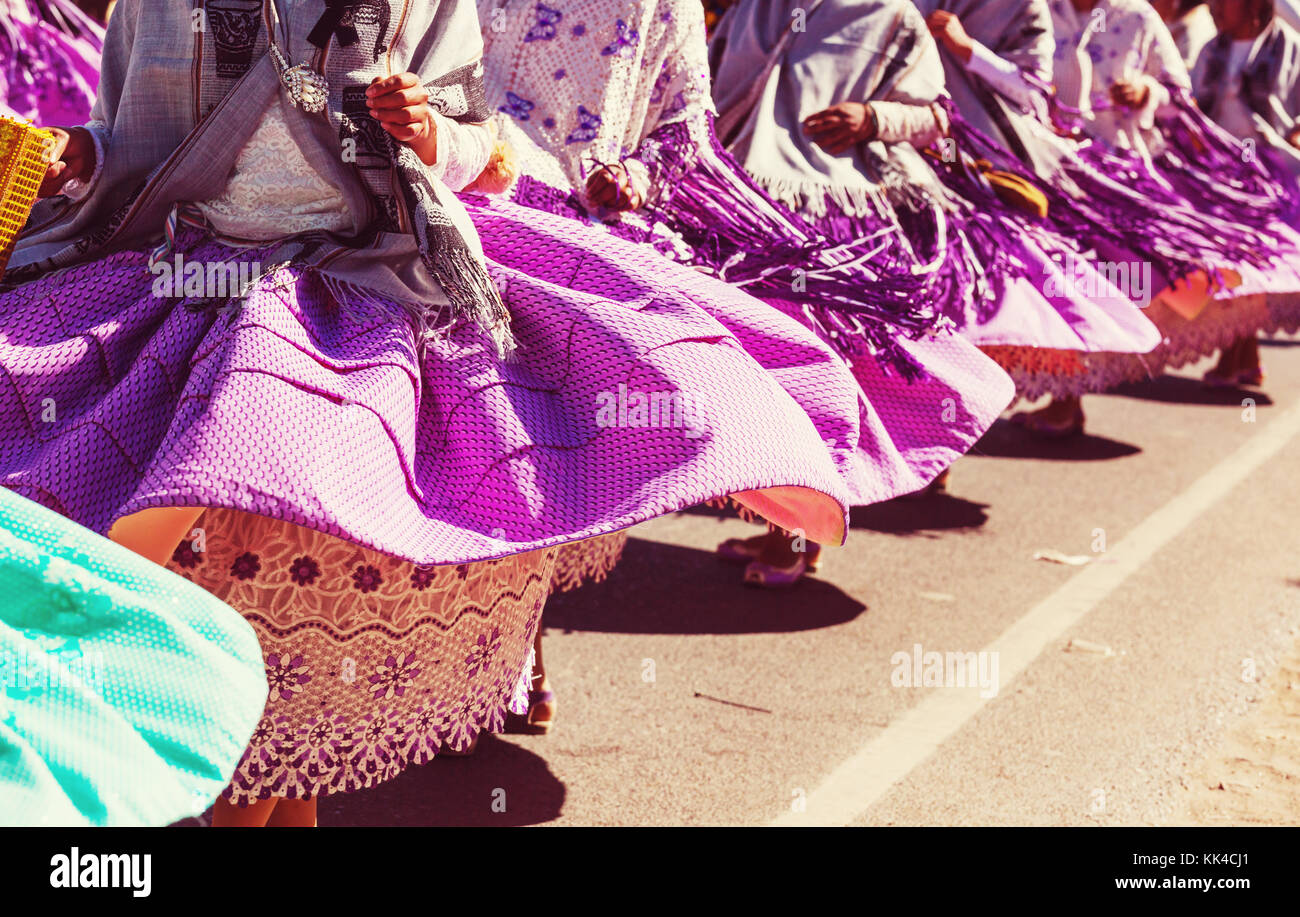 Authentic peruvian dance Stock Photo - Alamy