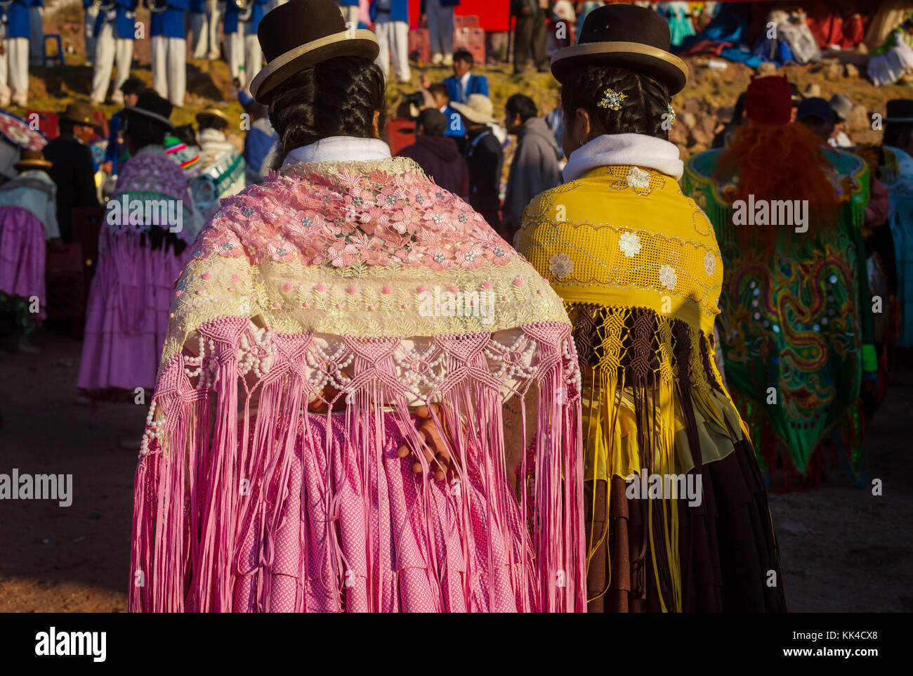 Peruvian people in city street Stock Photo - Alamy