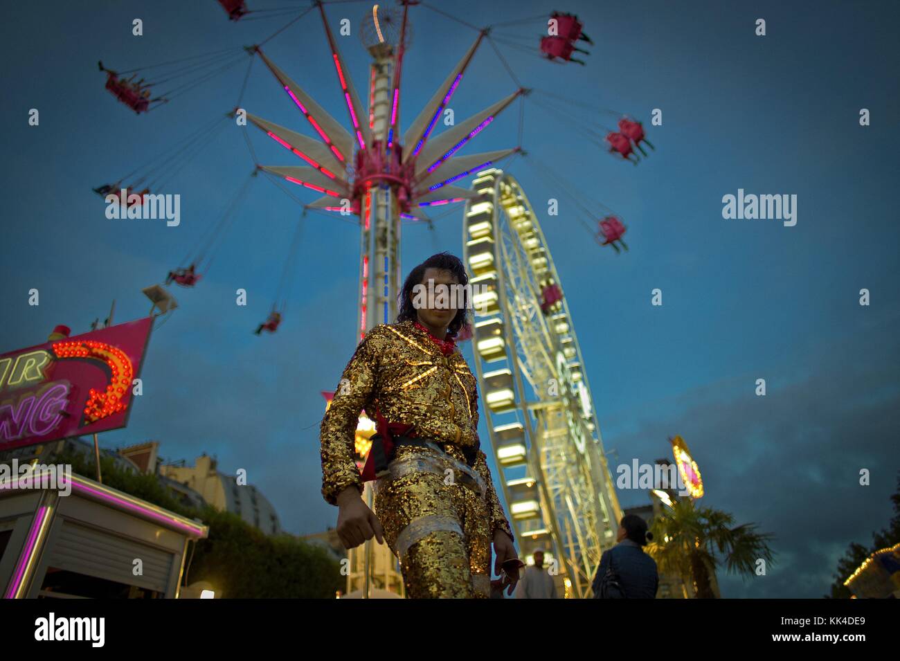 Funfair at the Tuileries garden. - 05/08/2012 - - Funfair at the ...