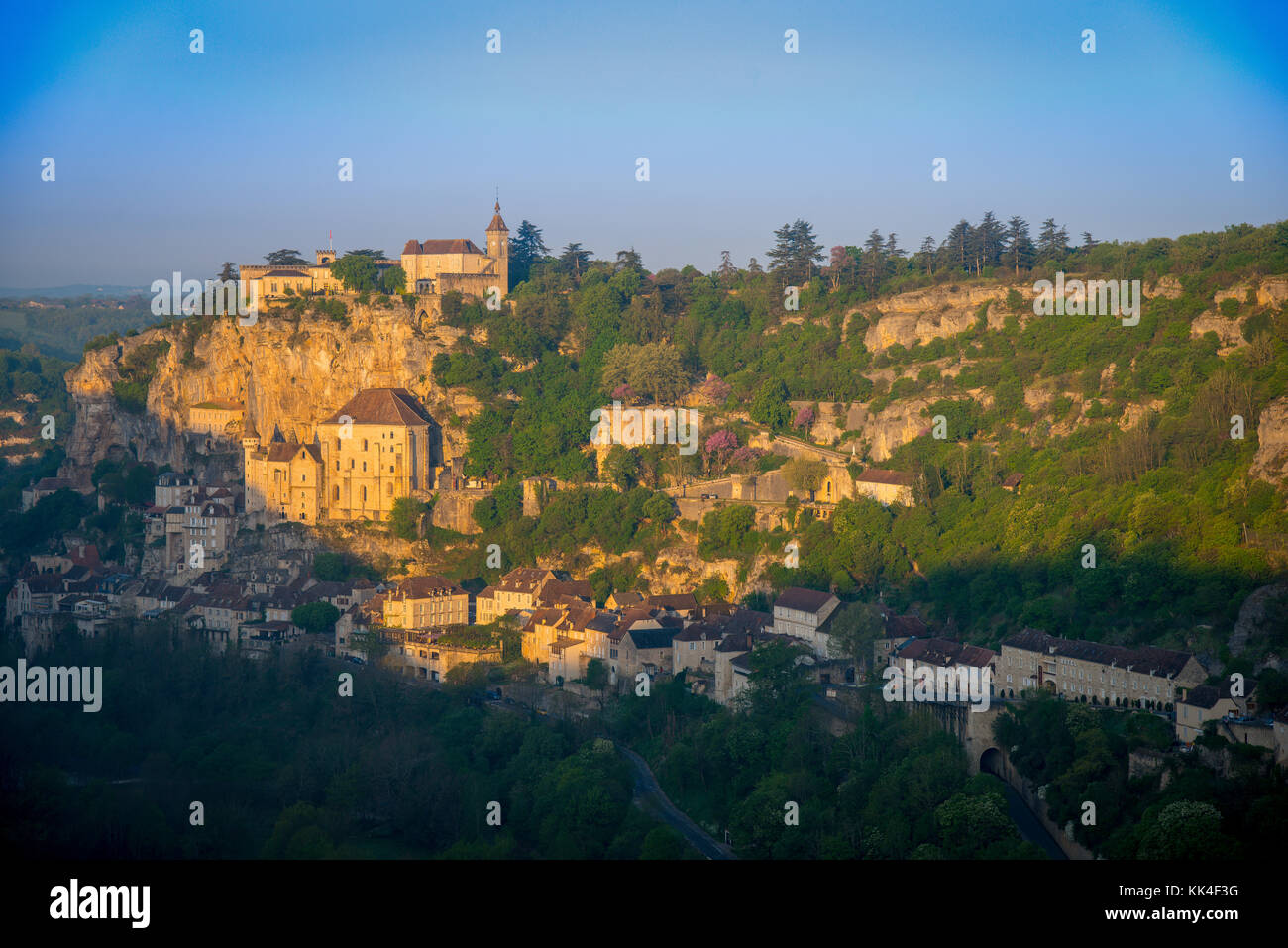 Rocamadour castle hi-res stock photography and images - Alamy