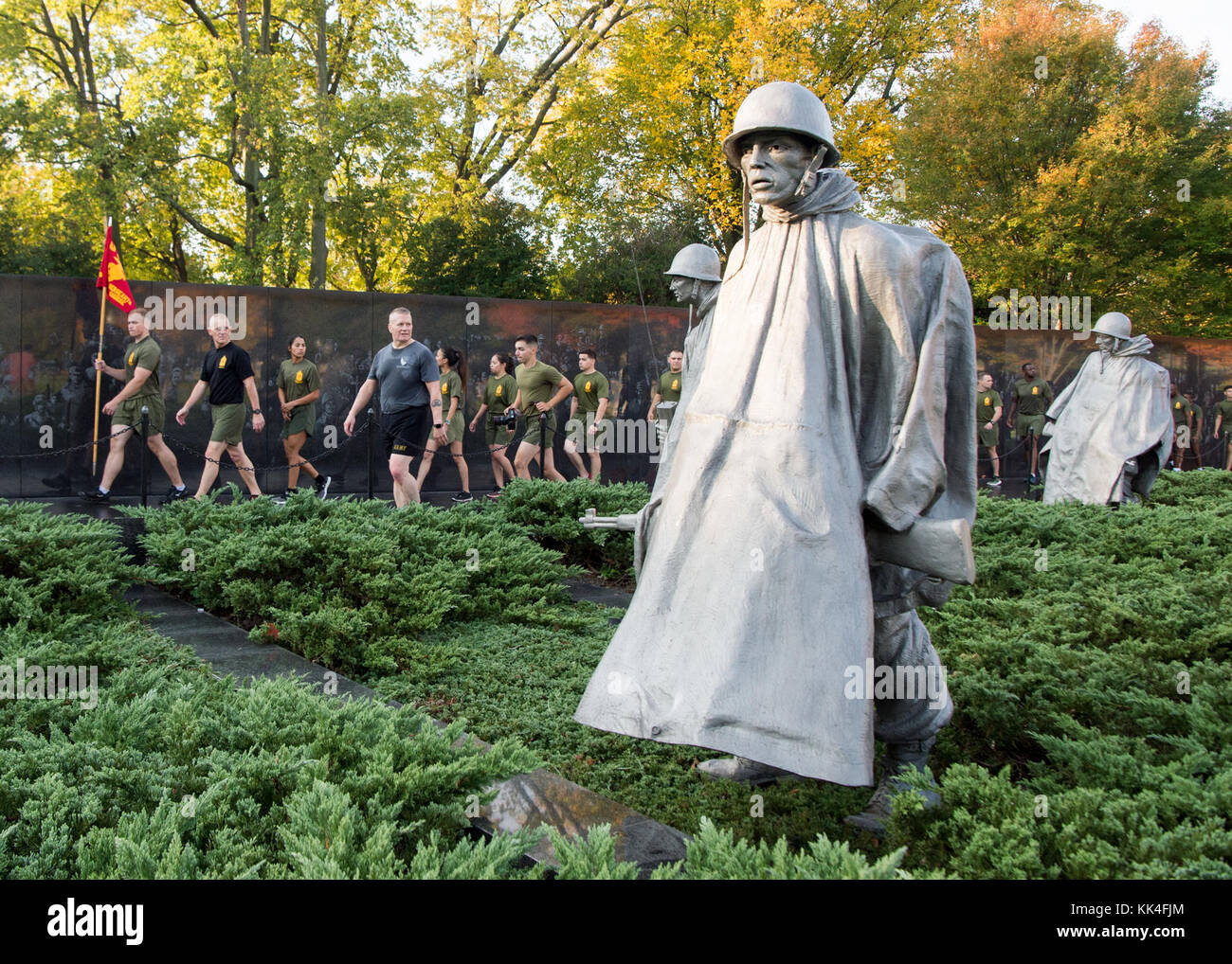 Army Command Sgt. Maj. John W. Troxell ,senior enlisted advisor to ...