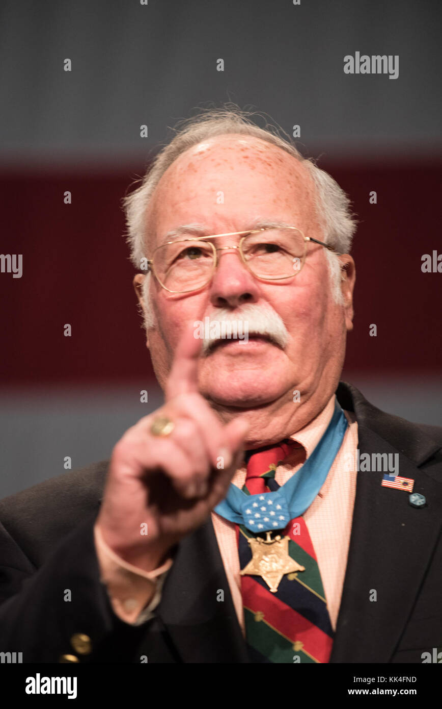 Retired U.S. Marine Corps. Col. Harvey C ÔBarneyÕ Barnum, a Vietnam war ...