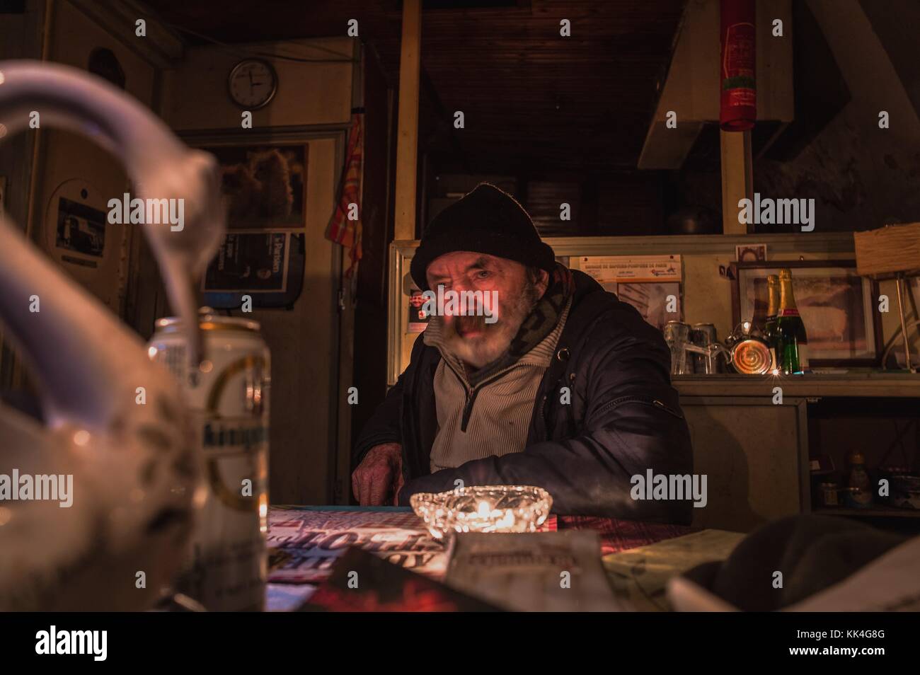 Gypsy street musician - 01/02/2013 - - Gypsy street musician - Portrait ...