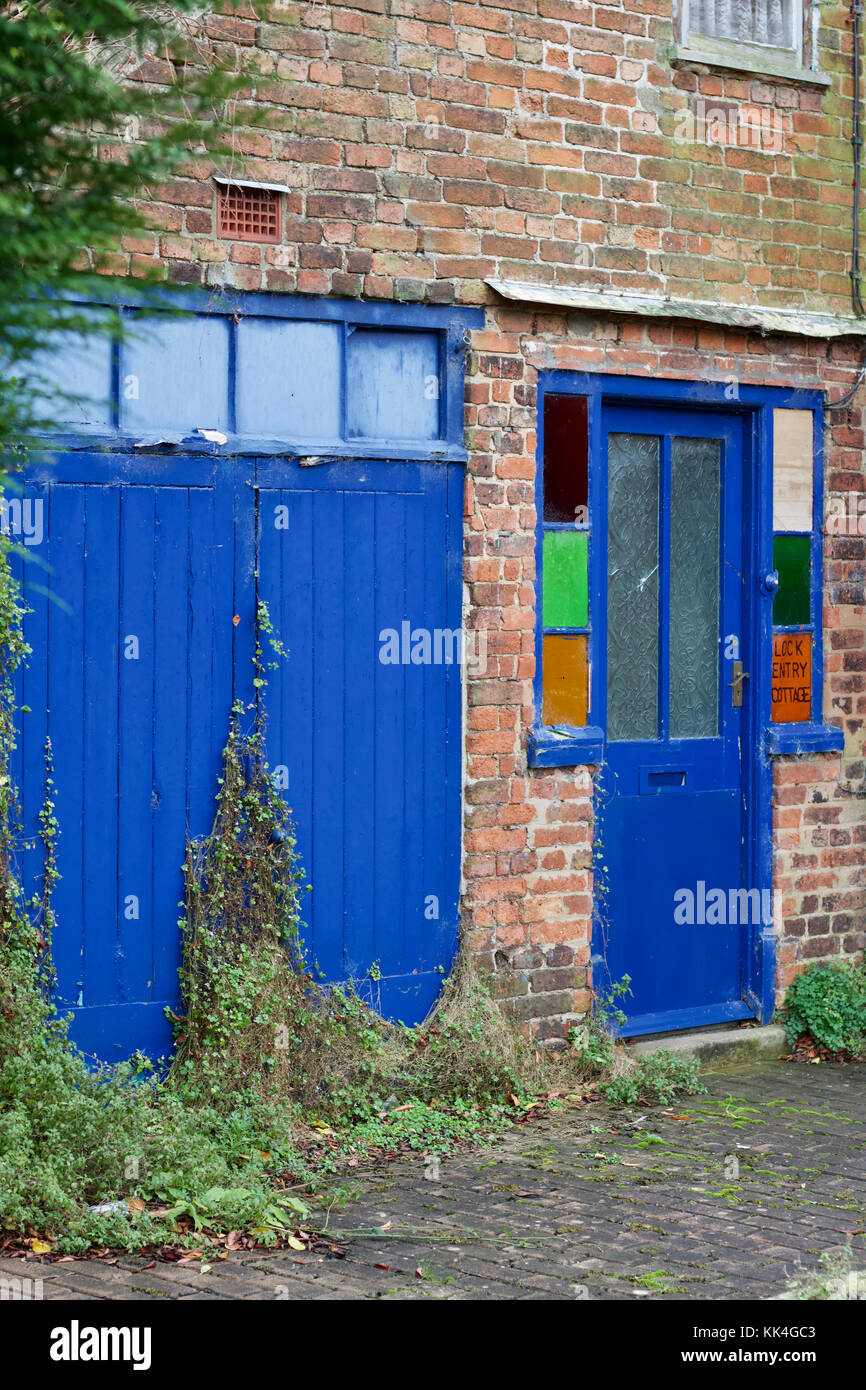 The Blue Pill Stock Photo - Alamy