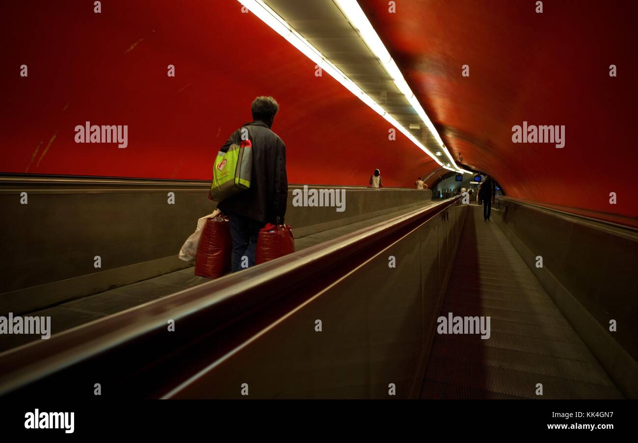 Back Trip , Pictural retrospective - 25/07/2012 - - Homeless using the ...
