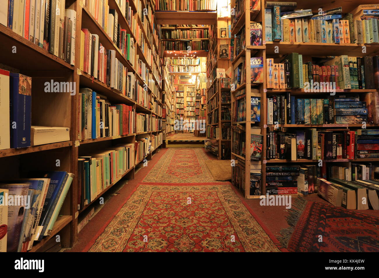 Book shop interior light hi-res stock photography and images - Alamy