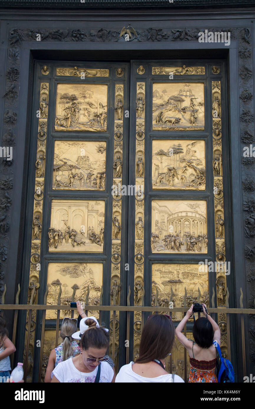 Porta del paradiso hi-res stock photography and images - Alamy