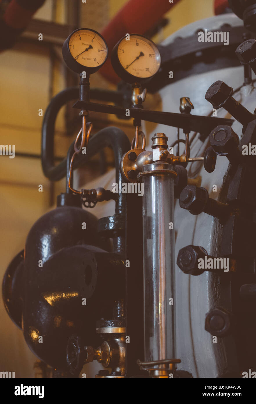 View of vintage old manometer gauge Stock Photo - Alamy