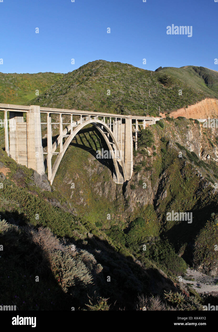 Bridge along the Highway 1 in California Stock Photo - Alamy