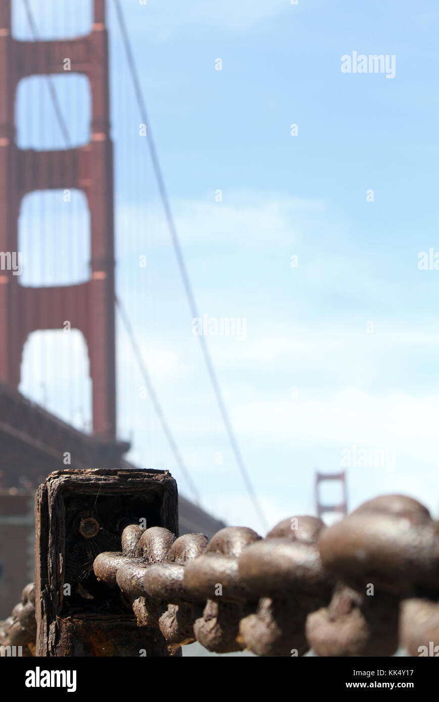 Painting the golden gate bridge hi-res stock photography and images - Alamy