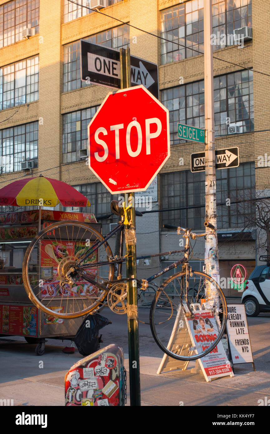 street scene east new york Brooklyn NYC Stock Photo - Alamy