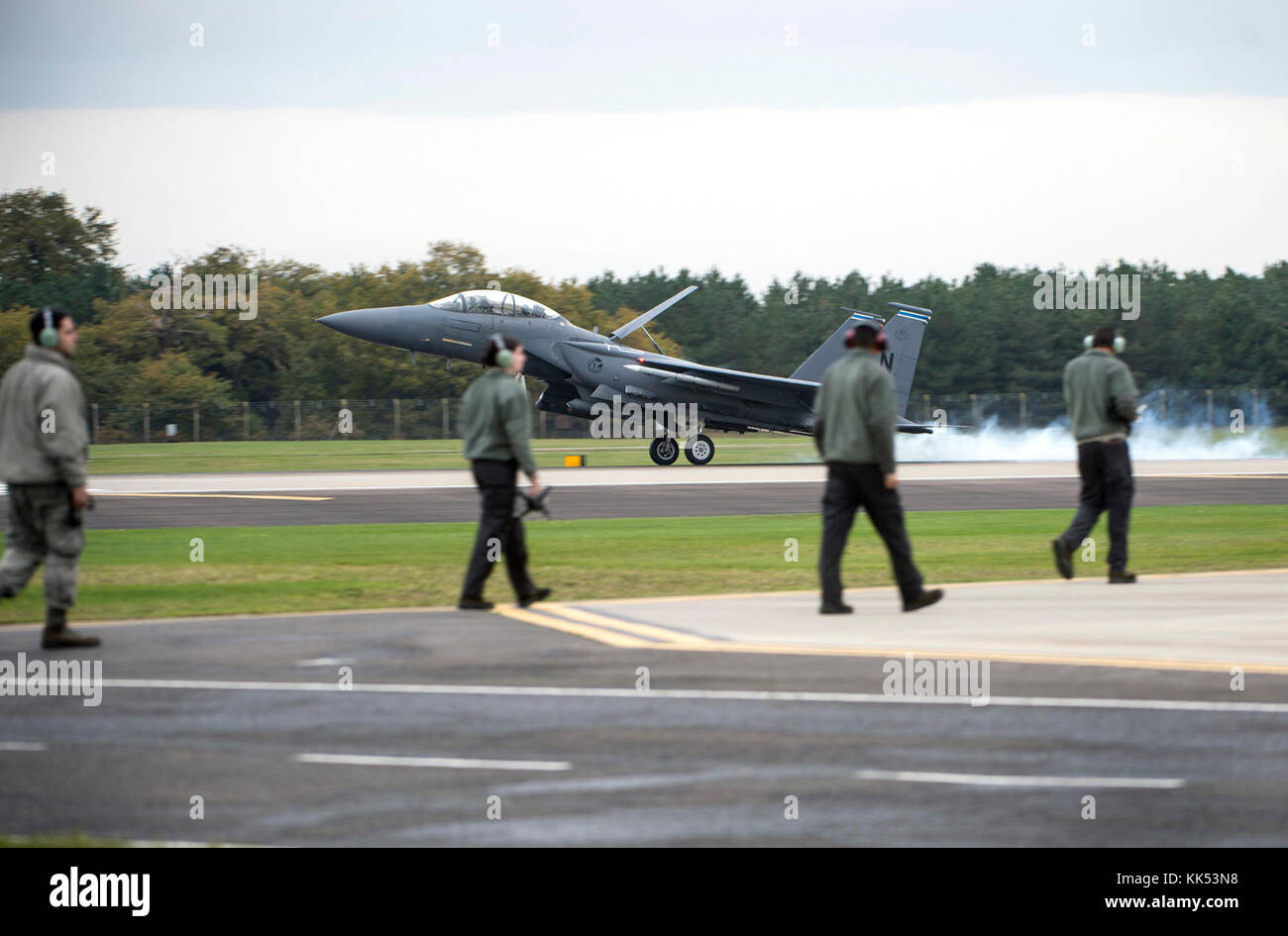 An F-15E Strike Eagle from the 492nd Fighter Squadron, lands on the ...