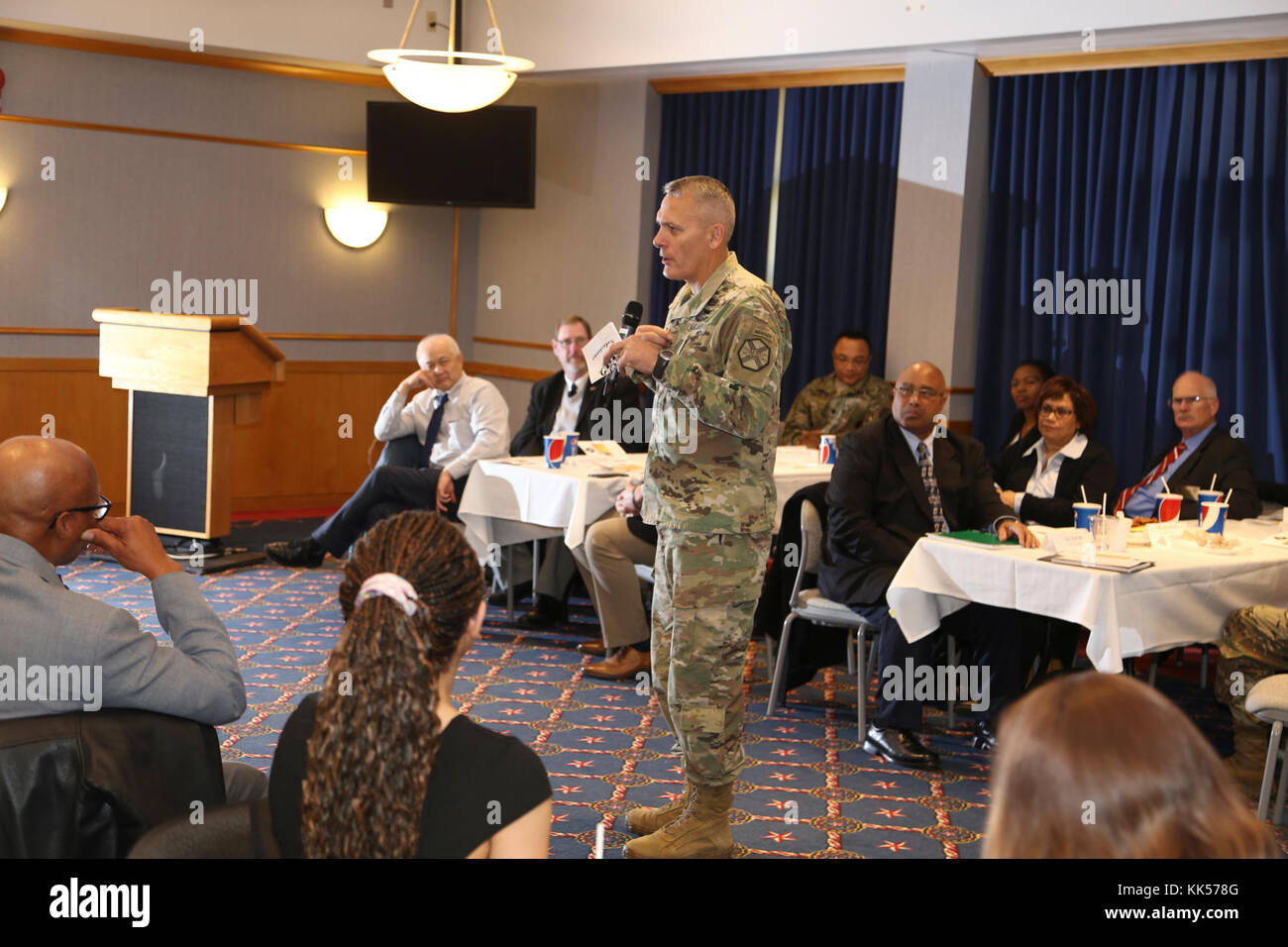 Richard pinter hi-res stock photography and images - Alamy