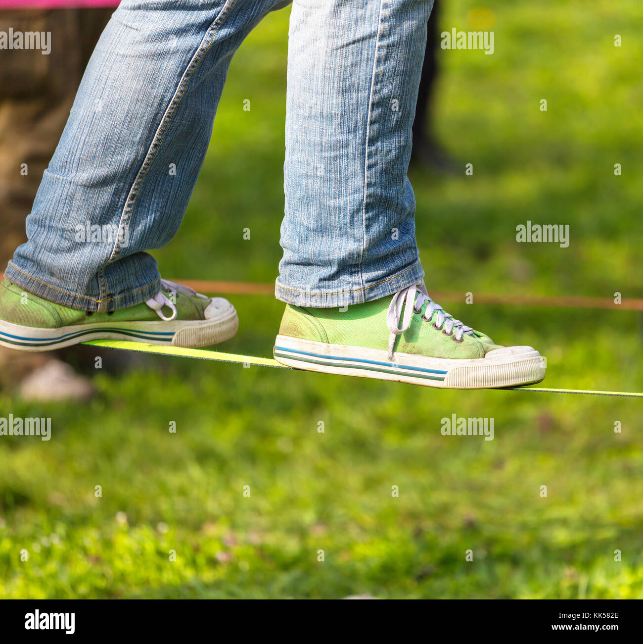 Slack rope walker hi-res stock photography and images - Alamy