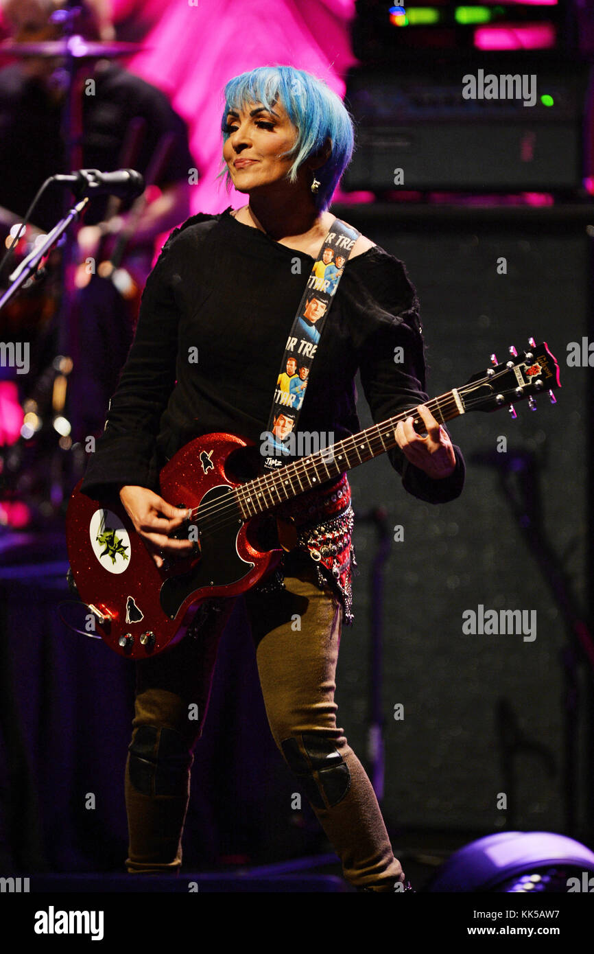 FORT LAUDERDALE FL - AUGUST 03: Jane Wiedlin of The Go-Go's perform at ...