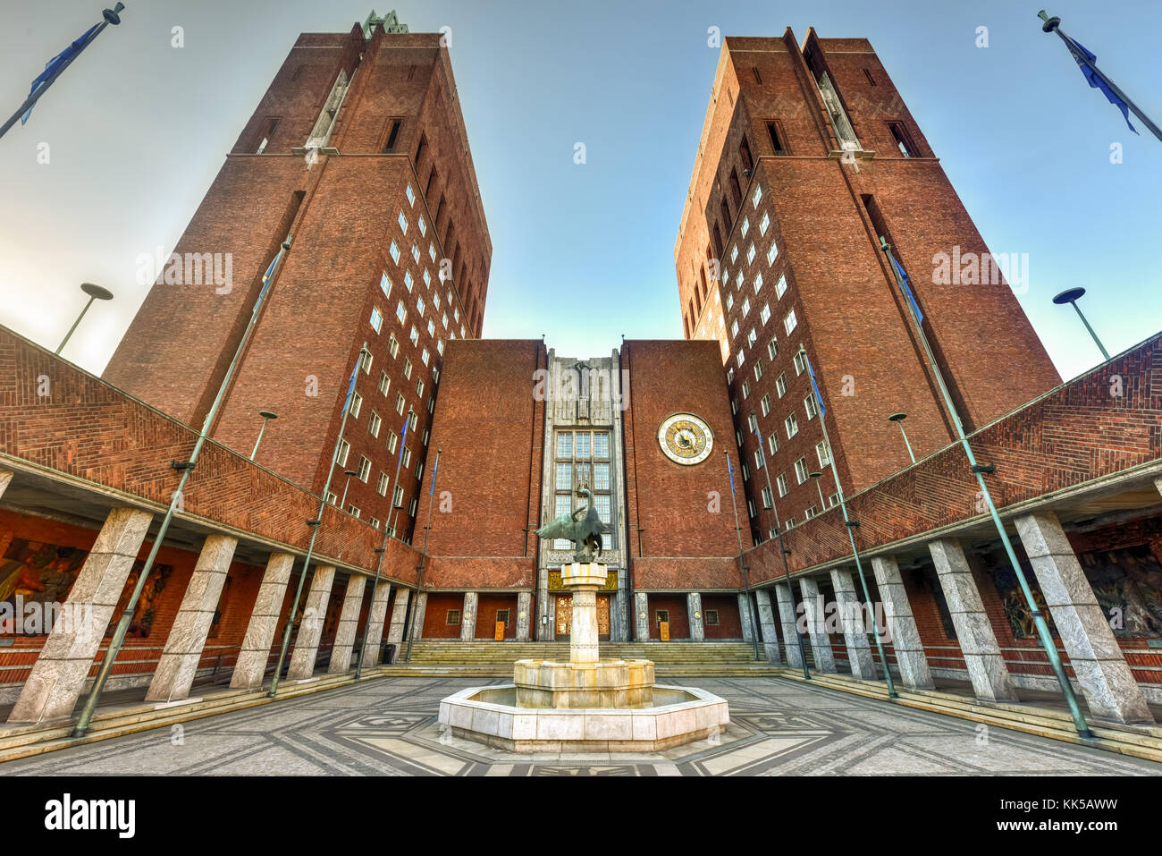 Oslo City Hall (Norwegian: Oslo radhus) houses the city council, city ...