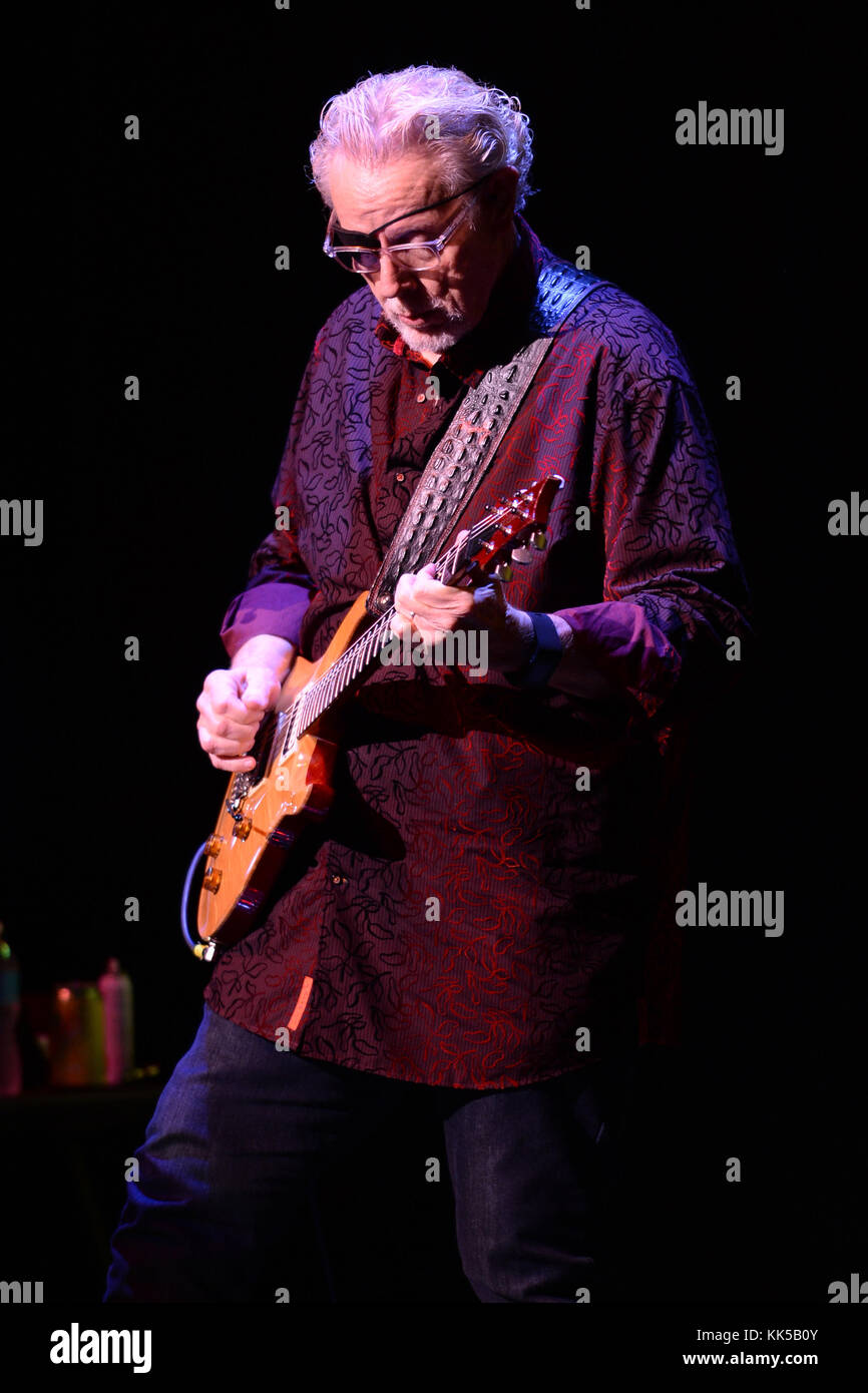 FORT LAUDERDALE FL - NOVEMBER 12: Rich Williams, David Manion, Billy ...