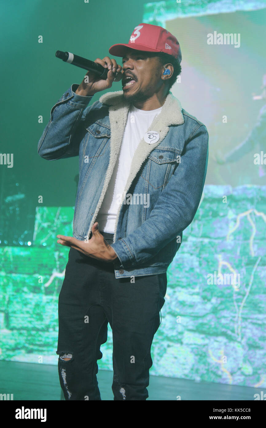 MIAMI BEACH, FL - OCTOBER 10: Chance the Rapper performs on stage at ...