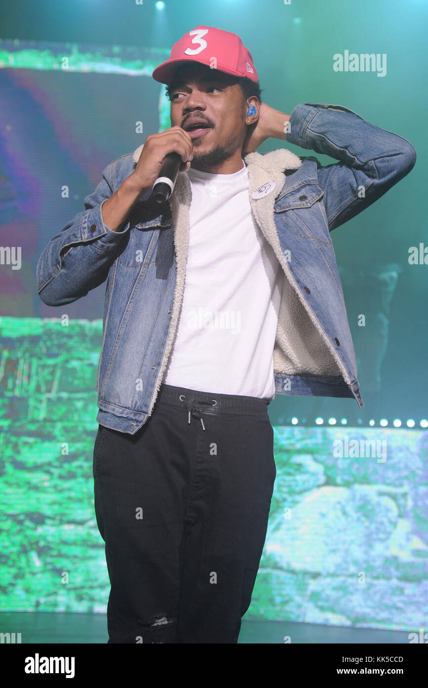 MIAMI BEACH, FL - OCTOBER 10: Chance the Rapper performs on stage at ...