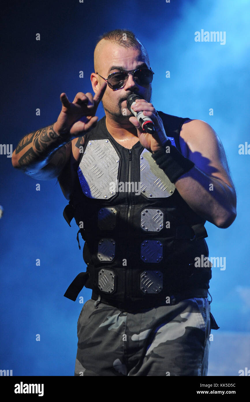 FORT LAUDERDALE, FL - OCTOBER 19: Joakim Broden of Sabaton performs at ...