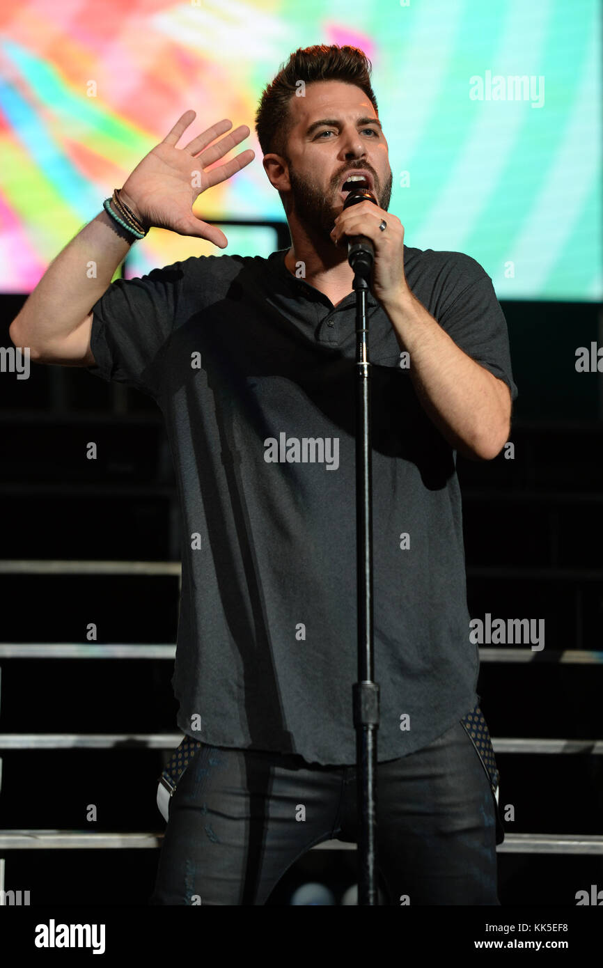 WEST PALM BEACH, FL - JULY 16: Dan Miller of O-Town performs at The ...