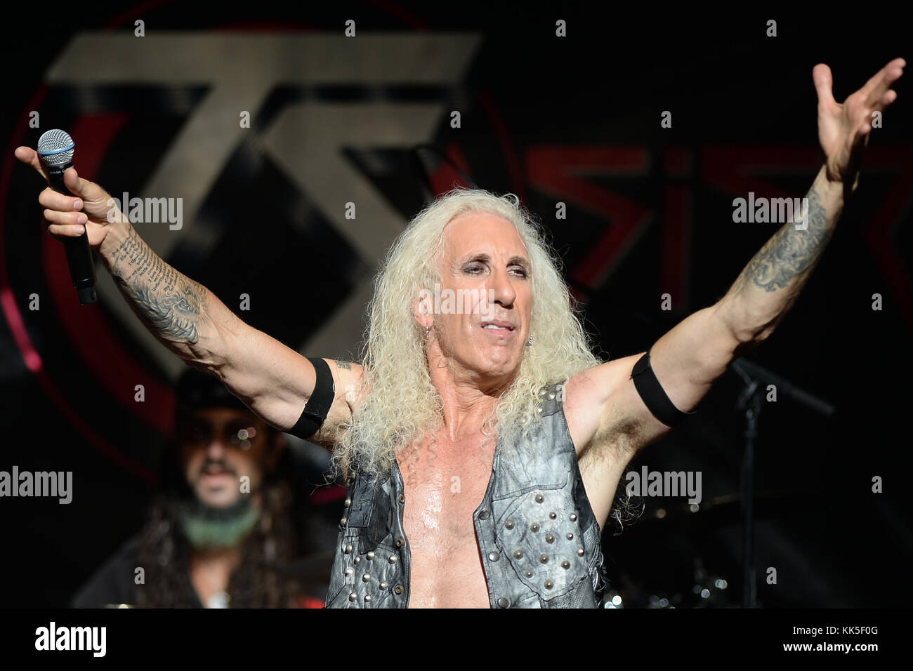 NEW YORK, NY - SEPTEMBER 02: Dee Snider of Twisted Sister performs on ...