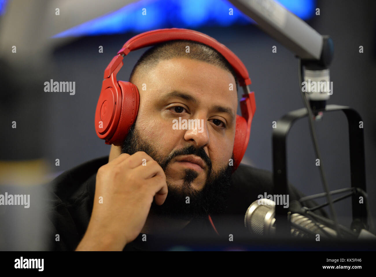 Dj khaled hi-res stock photography and images - Alamy