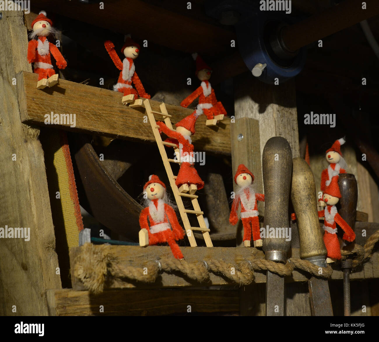 Gnome gang has arrranged themselves at the rigging loft of a retrostyle ...