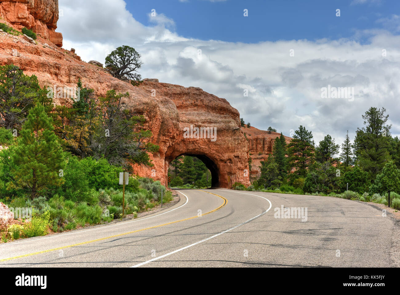 Drive Through Arch along the highway in Utah outside Red Canyon Stock ...