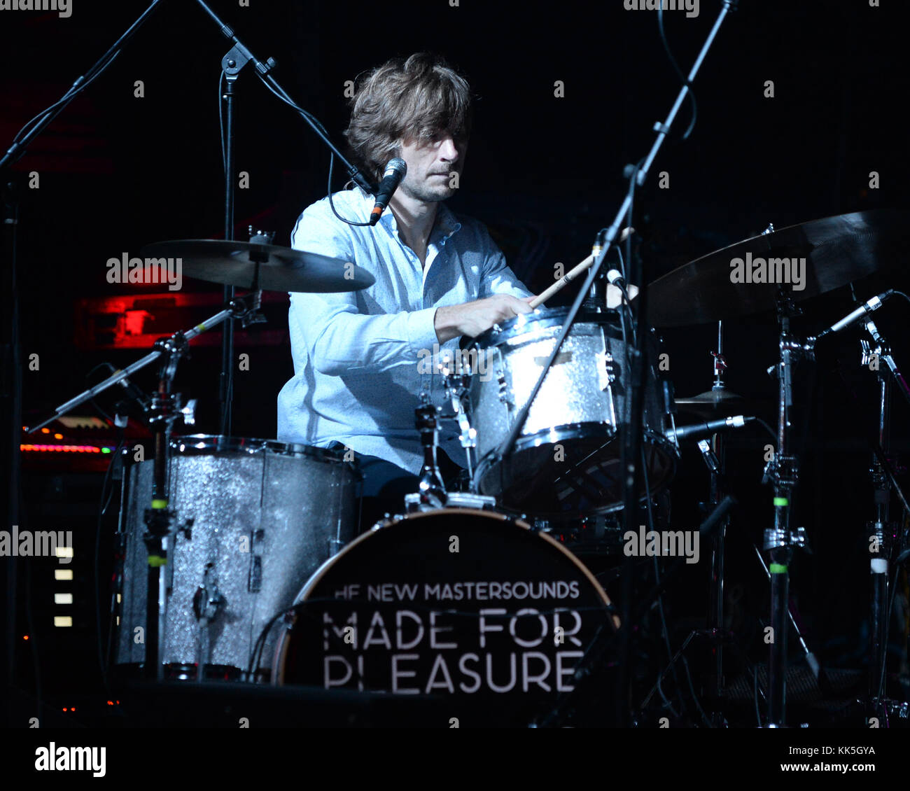 FORT LAUDERDALE FL - OCTOBER 20: Simon Allen of The New Mastersounds ...
