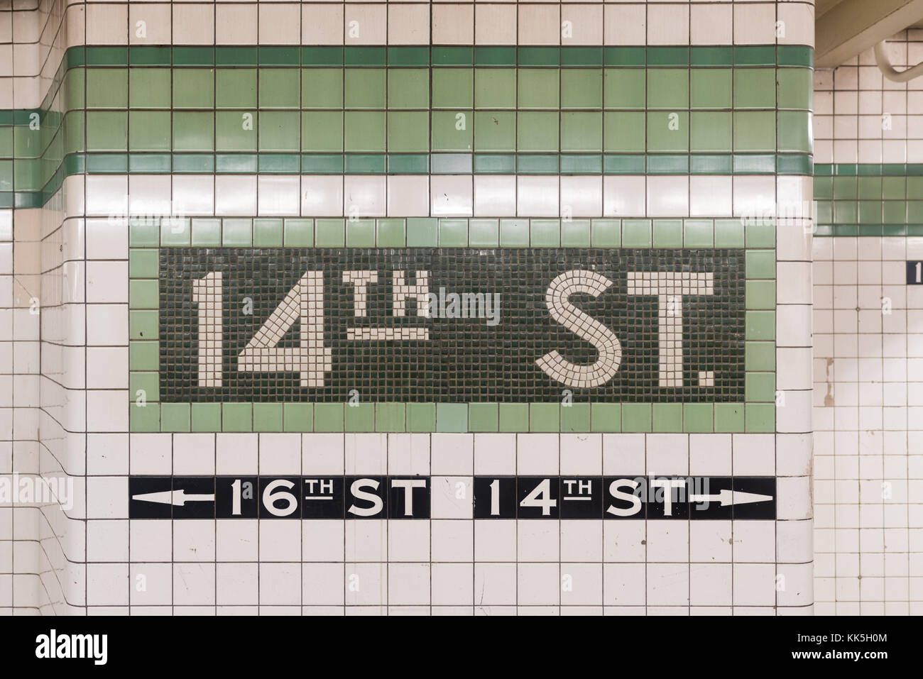 14th street subway hi-res stock photography and images - Alamy