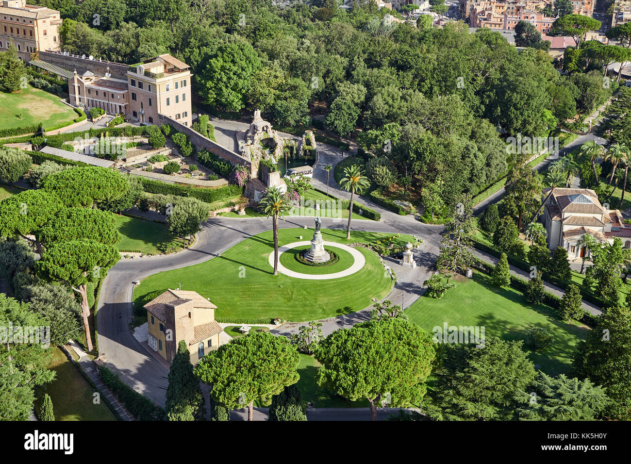 Vatican view hi-res stock photography and images - Alamy