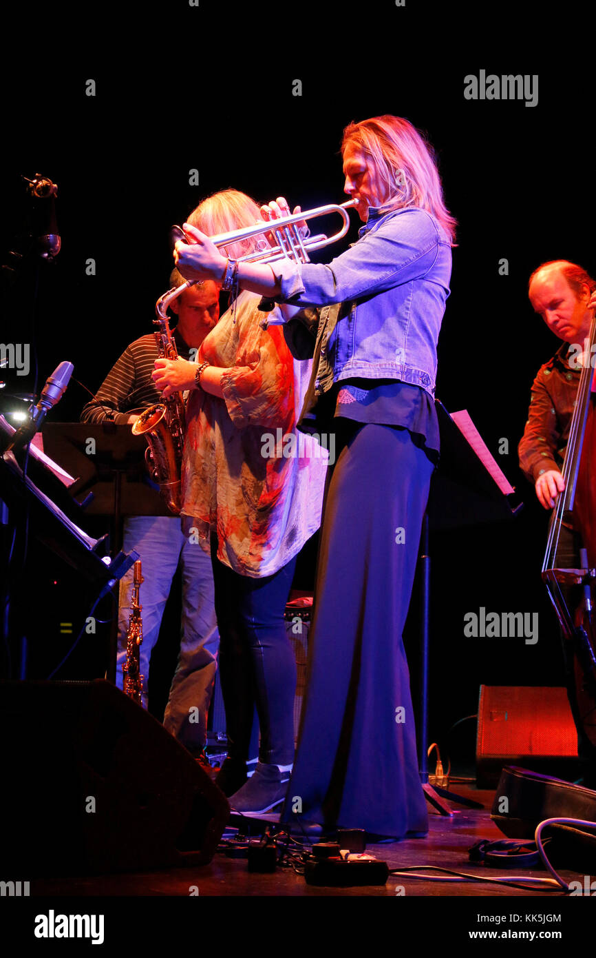 Christine Jensen, Ingrid Jensen, Fraser Hollin - Auftritt von "Ingrid ...
