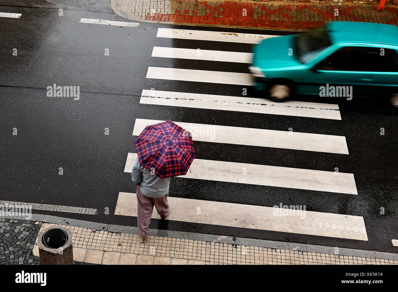 Pedestrian Crossing in the Rain. Top View Stock Photo - Alamy