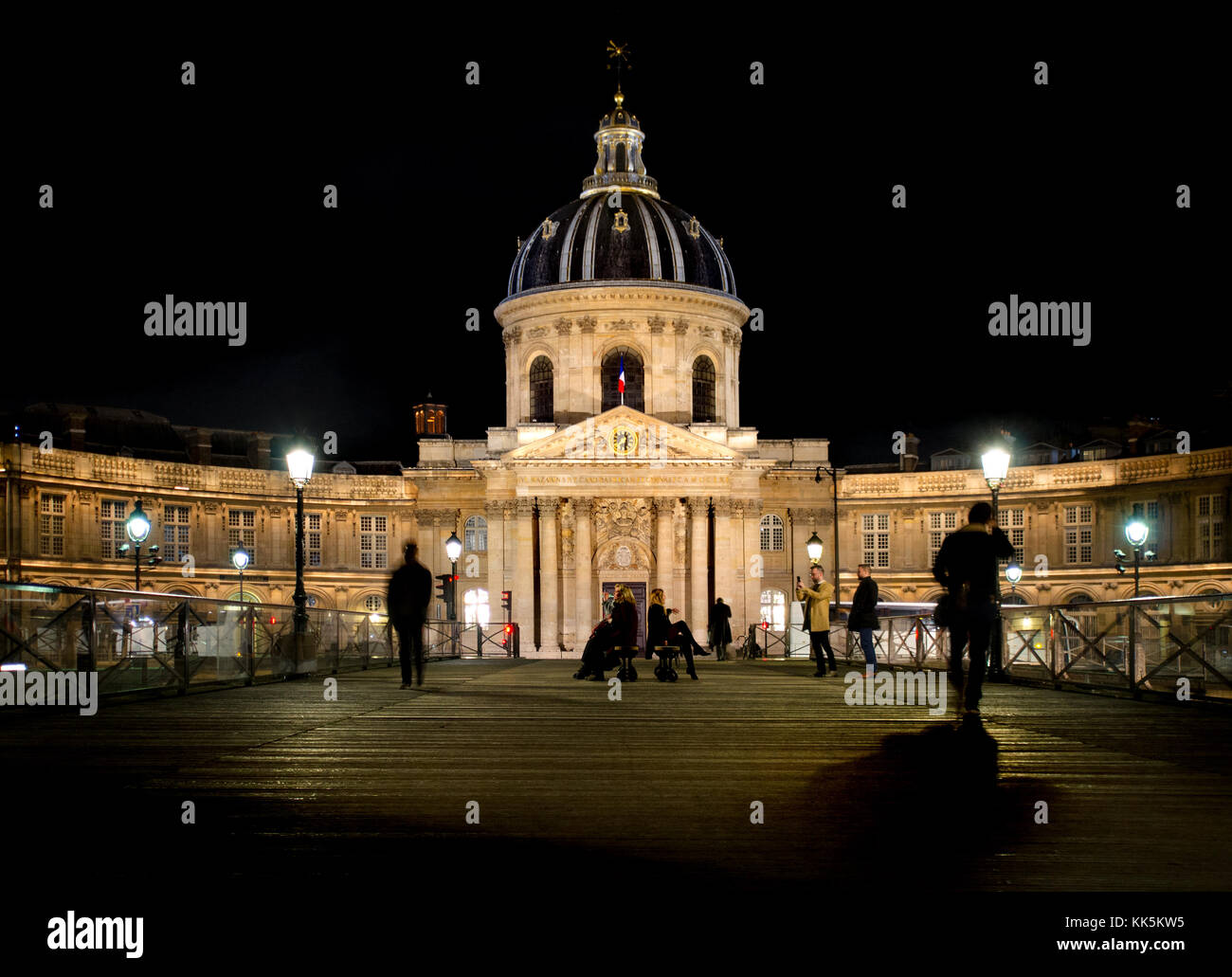 Institute de france hi-res stock photography and images - Alamy