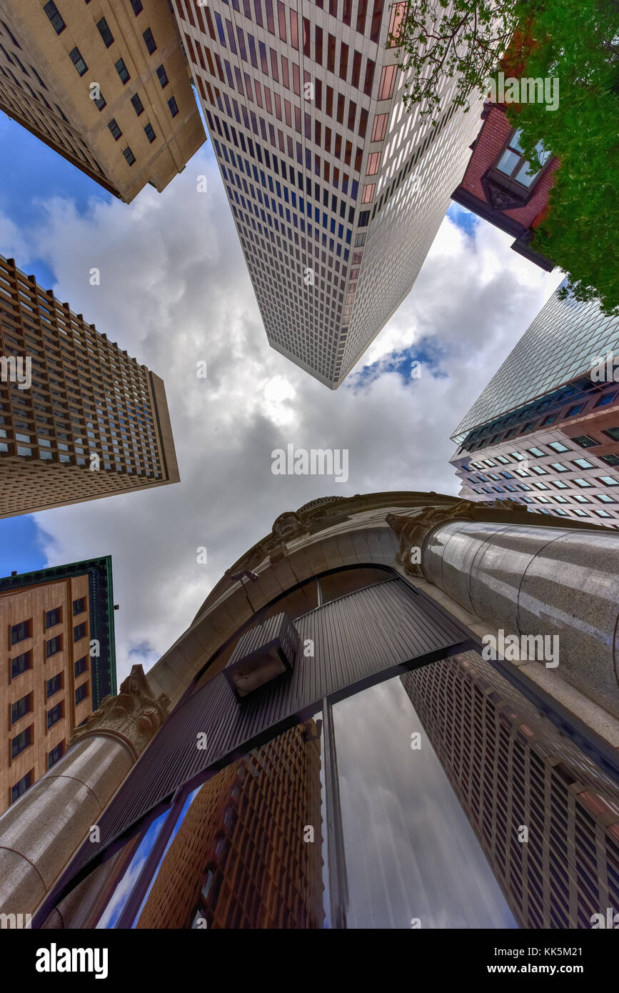 Commercial one story building hi-res stock photography and images - Alamy