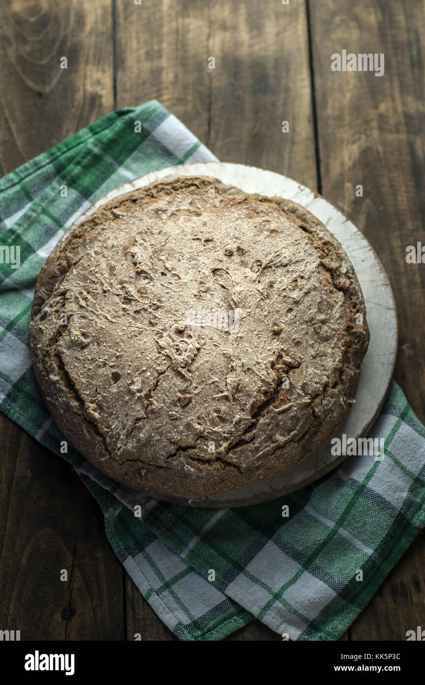 Homemade table hi-res stock photography and images - Alamy