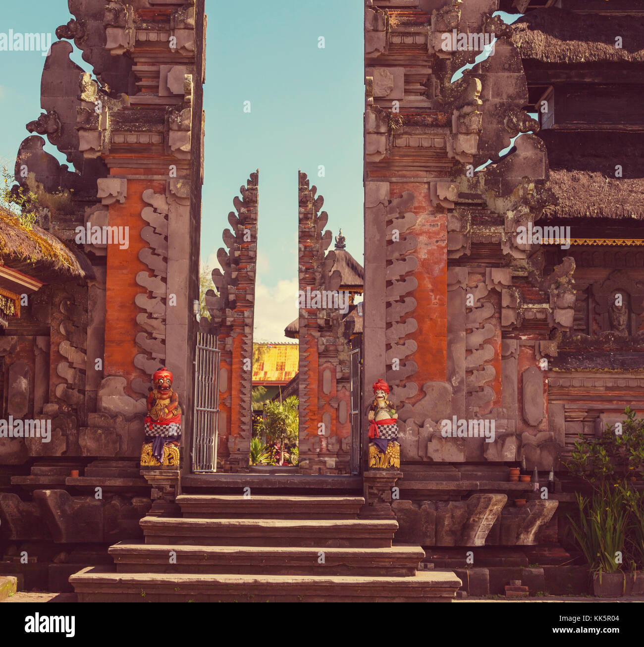 Country temple in Bali Stock Photo - Alamy