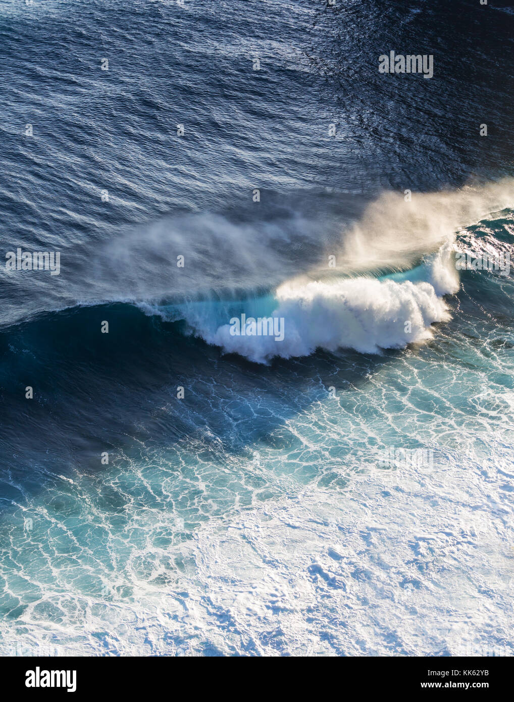 Wave on the beach Stock Photo - Alamy