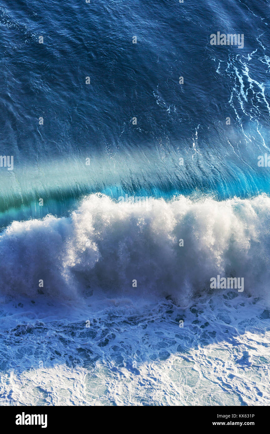 Wave on the beach Stock Photo - Alamy