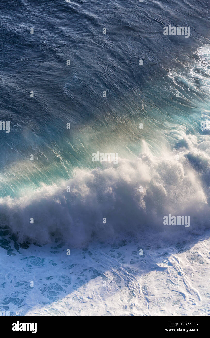 Wave on the beach Stock Photo - Alamy