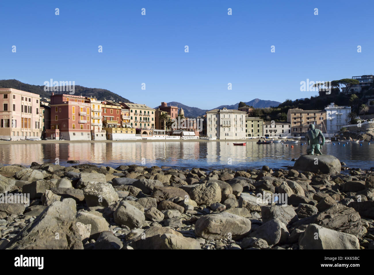 Famous beach of the Ligurian Riviera, in Sestri Levante Stock Photo - Alamy