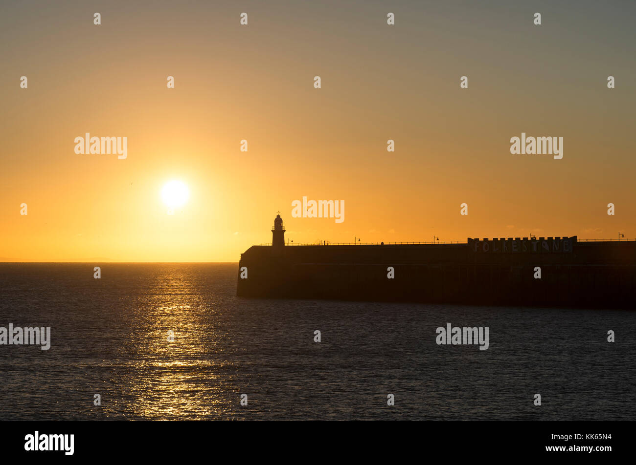 Folkestone harbour lighthouse hi-res stock photography and images - Alamy