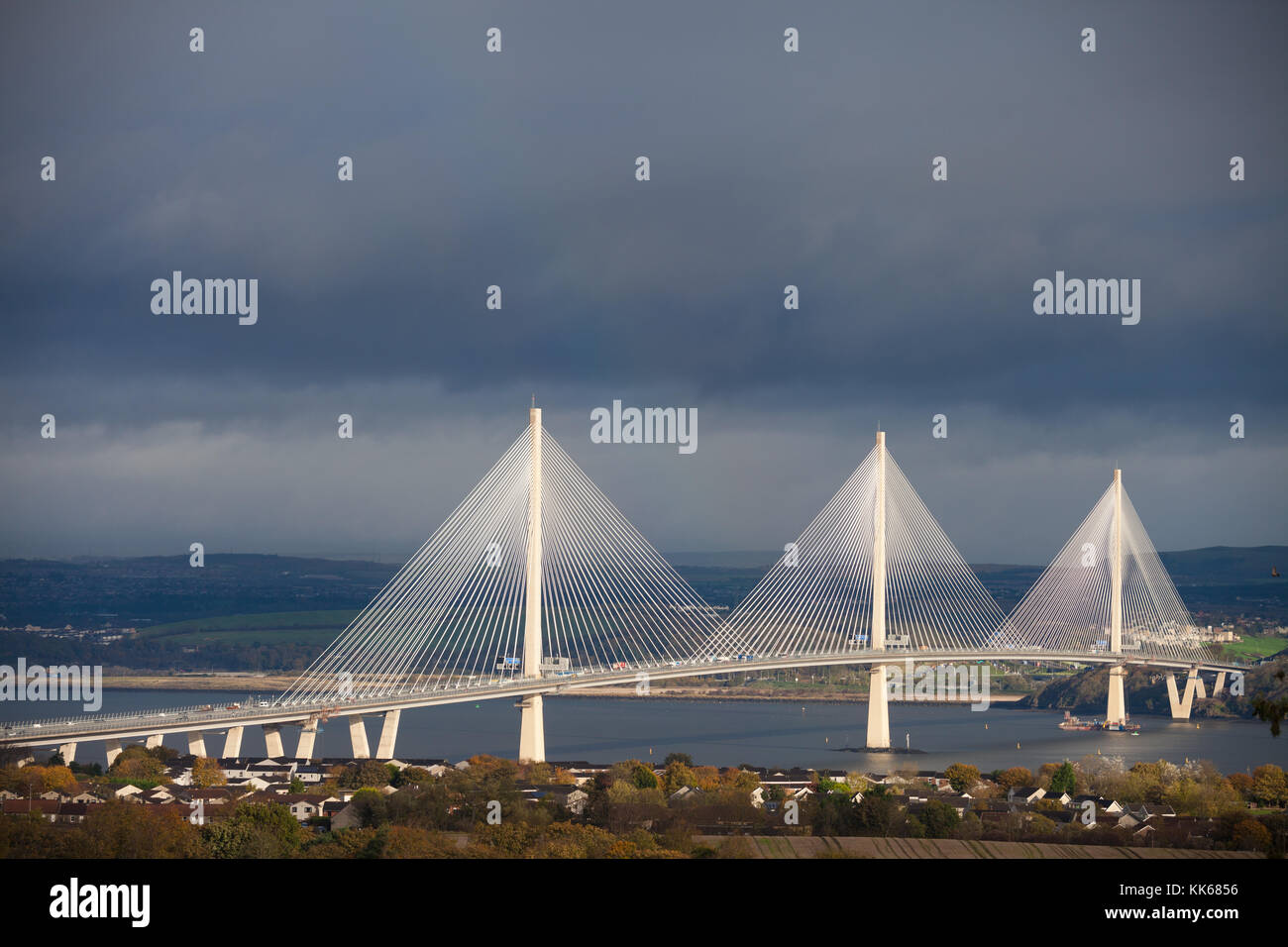 Queensferry crossing dark sky hi-res stock photography and images - Alamy