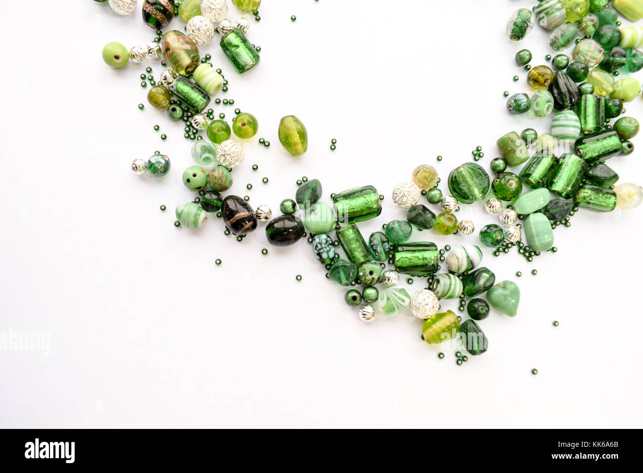 Green beadwork border hi-res stock photography and images - Alamy