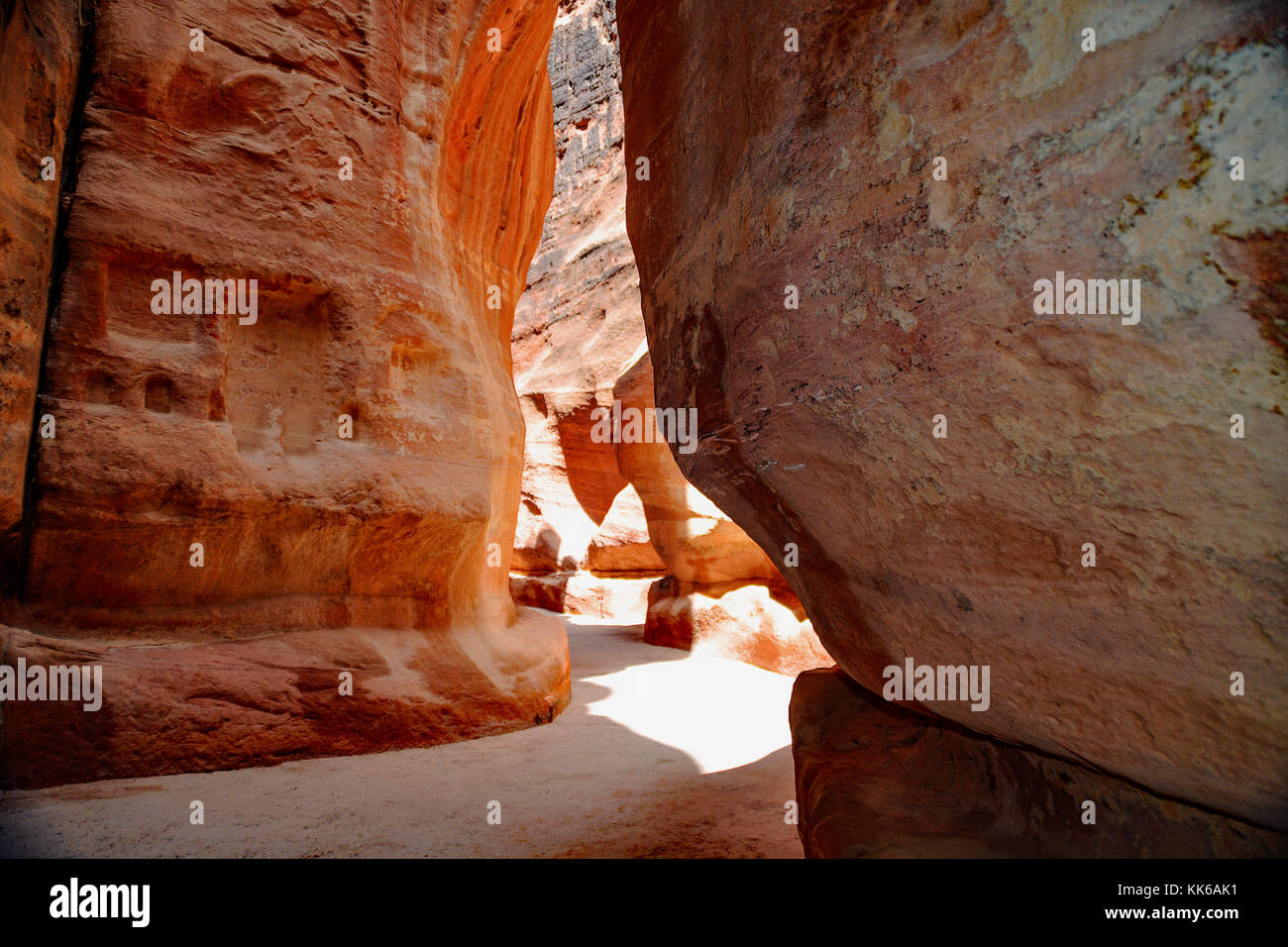 Unesco world heritage site petra jordan hi-res stock photography and ...