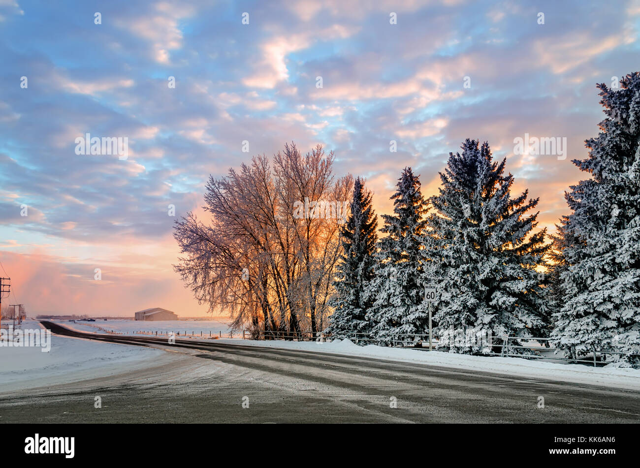 Saskatchewan winter night hi-res stock photography and images - Alamy