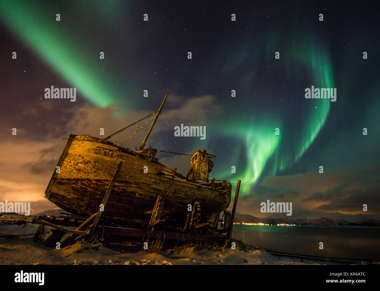 Tromso night time hi-res stock photography and images - Alamy